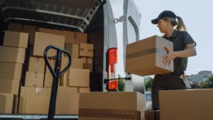 What is direct distribution? Marketing definition